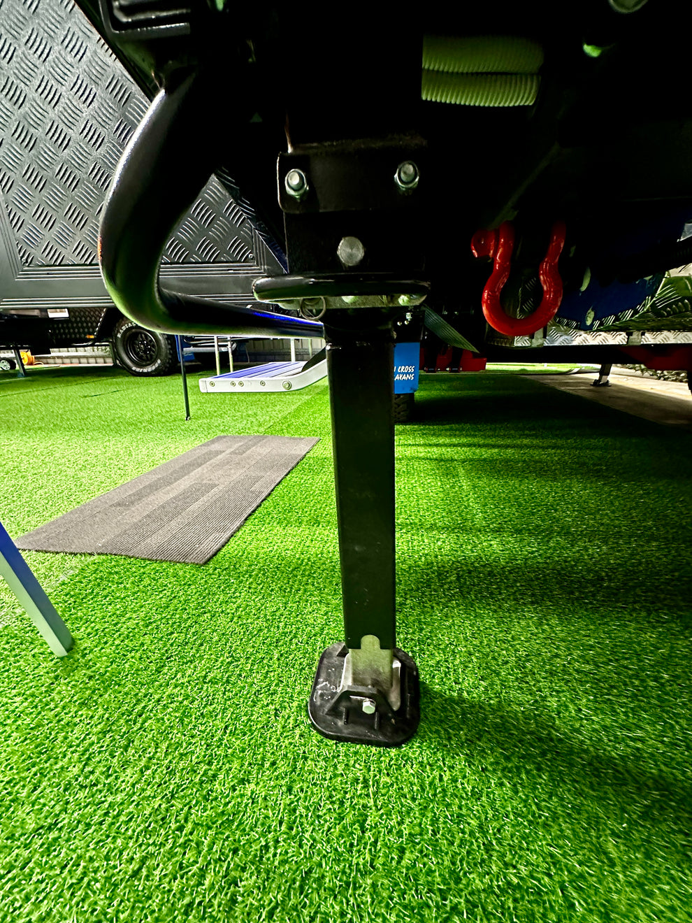 Heavy-Duty Caravan Stabiliser Leg | Bionic RV